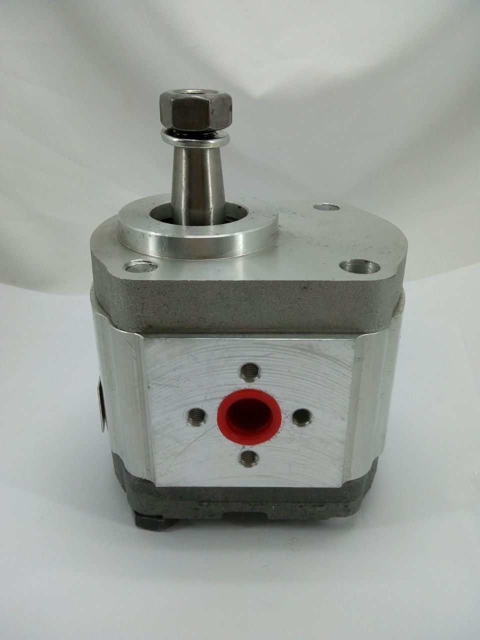 BUCHA CONCHA ESCAVADEIRA CATERPILLAR 320DL 2402912